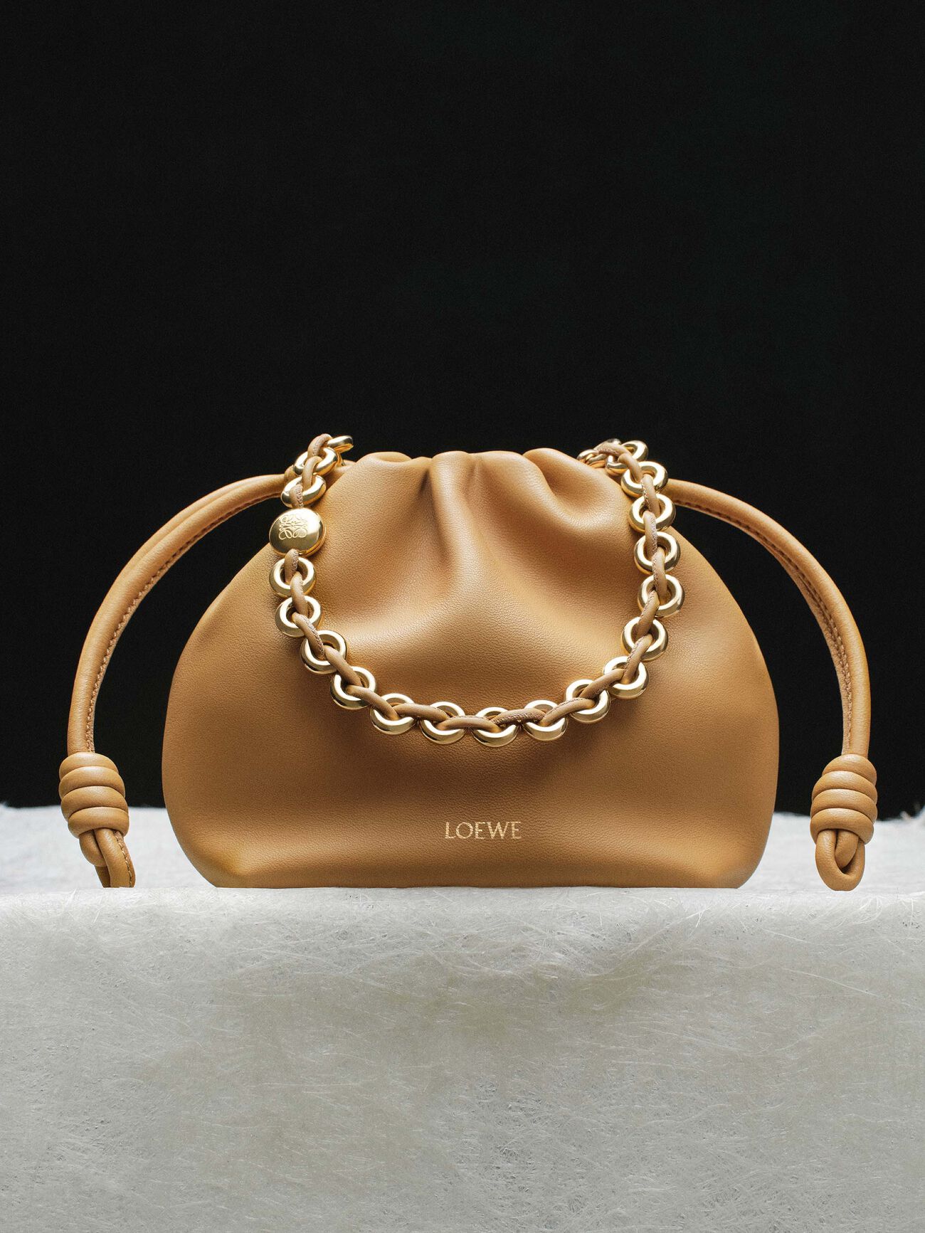 Get to know the most iconic LOEWE bags